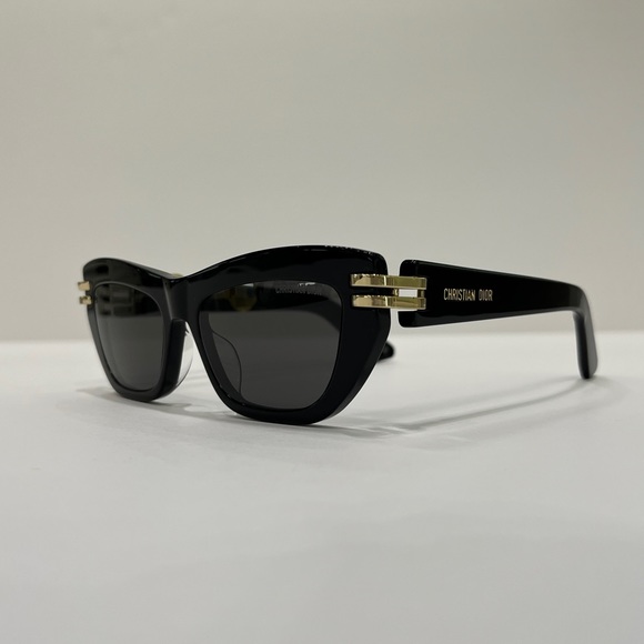 Dior | Accessories | Christian Dior Cdior B2u A0 Black Cateye ...